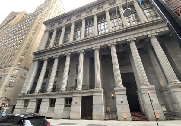 5 Hamilton Landmarks in the Financial District - The Wall Street Experience