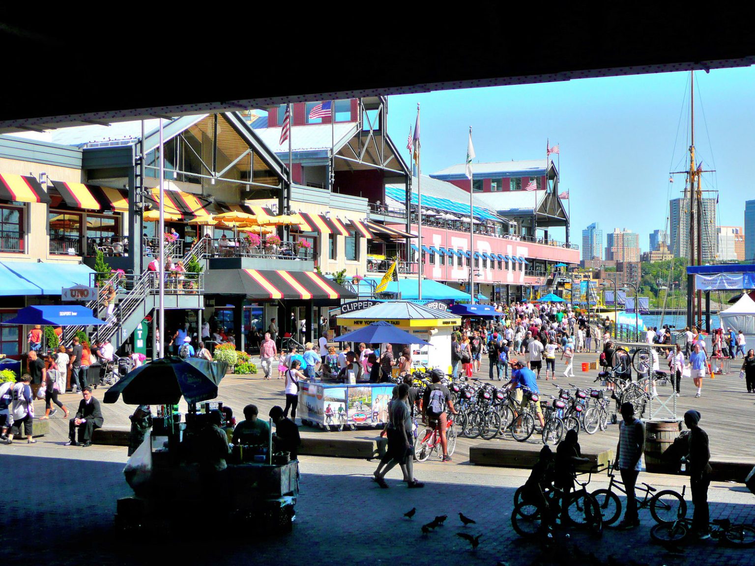 7 Things To Do at South Street Seaport in the Financial District - The ...