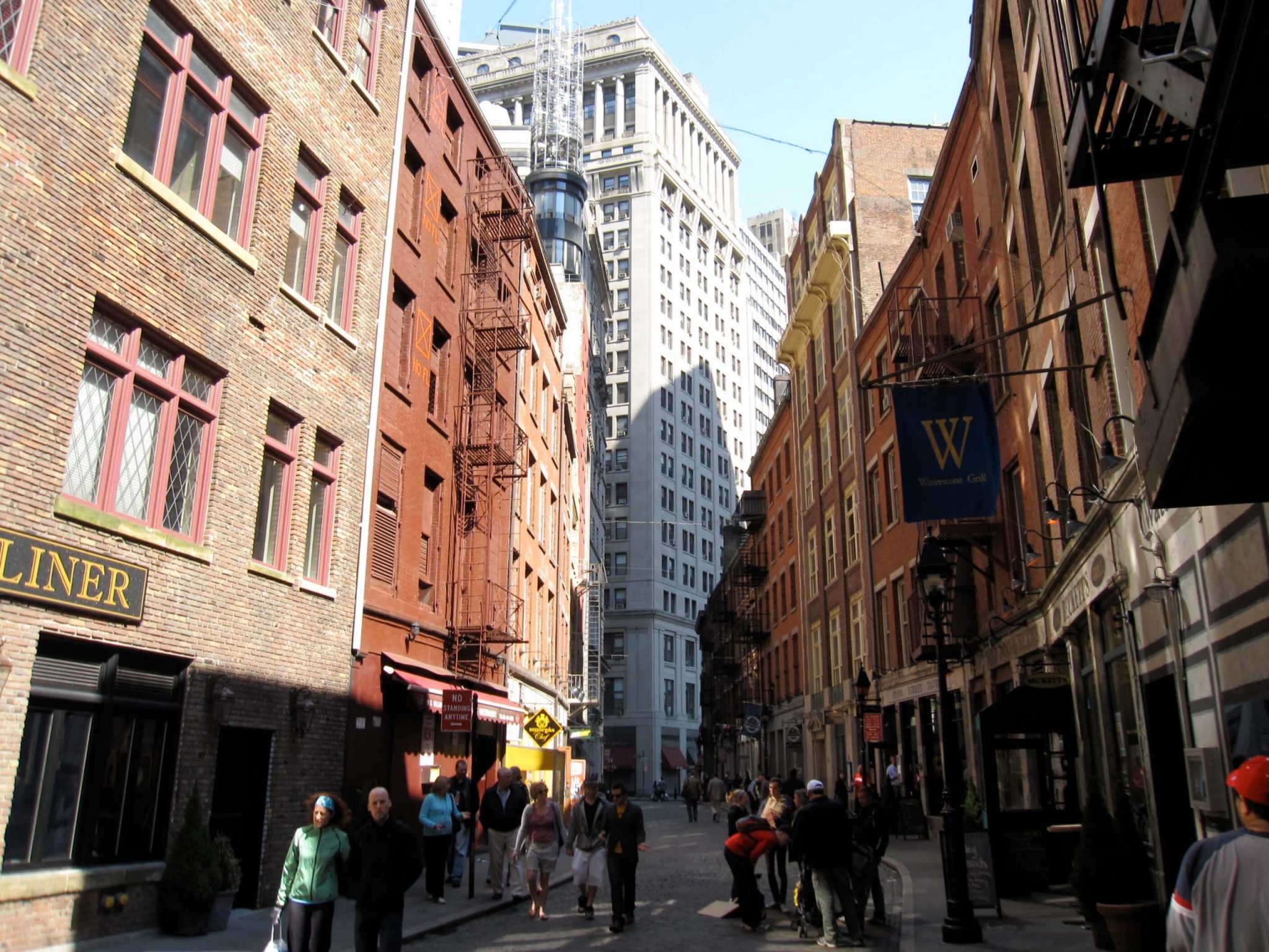 A Trip Down Stone Street: Food, Architecture, History in NYC - The Wall ...