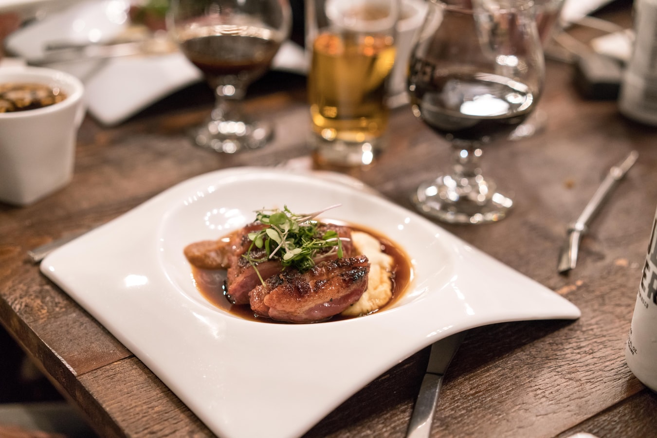 A Trip Down Stone Street: Food, Architecture, History in NYC - The Wall ...